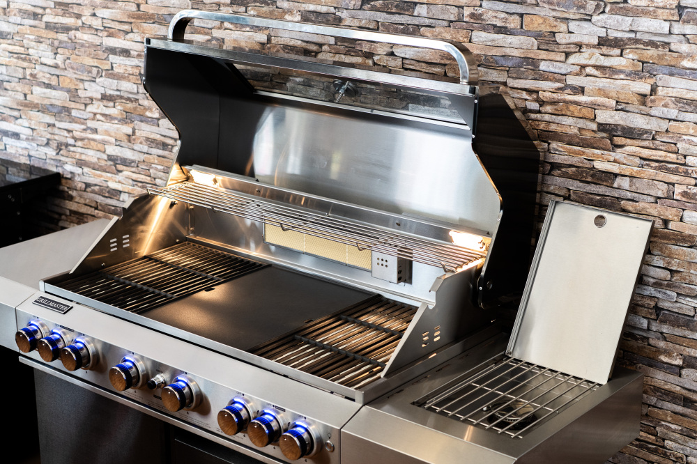 Grillmaster 6 Burner BBQ - Dark Finish - BBQs R Us