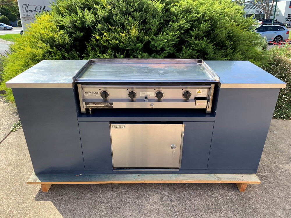 Hercules Club Cabinet - BBQs R Us