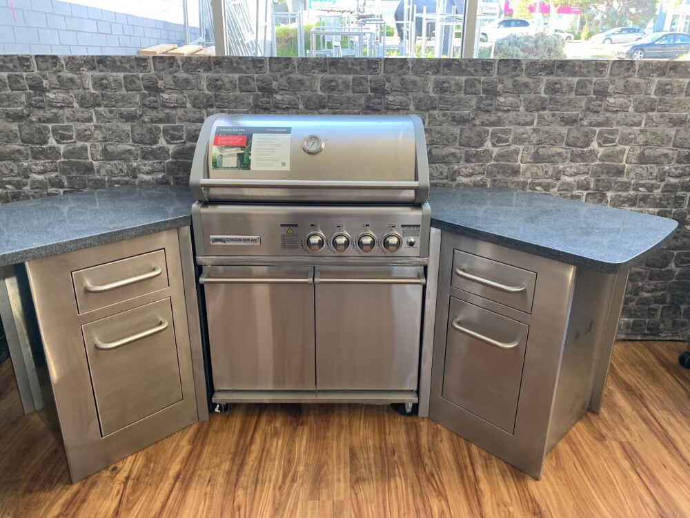 Crossray outdoor kitchen NQR - BBQs R Us